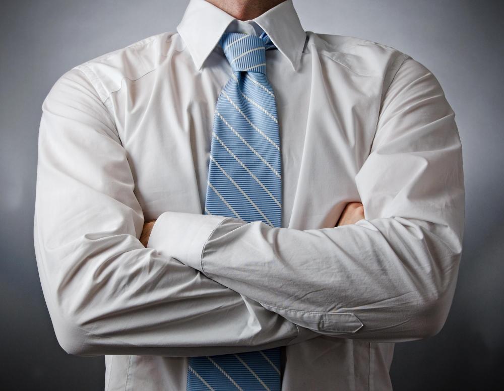 What Is Appropriate Workplace Body Language with Pictures What Is Appropriate Workplace Body Language with Pictures