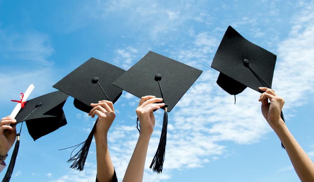 What Is A Bachelor s Degree with Pictures What Is A Bachelor s Degree with Pictures