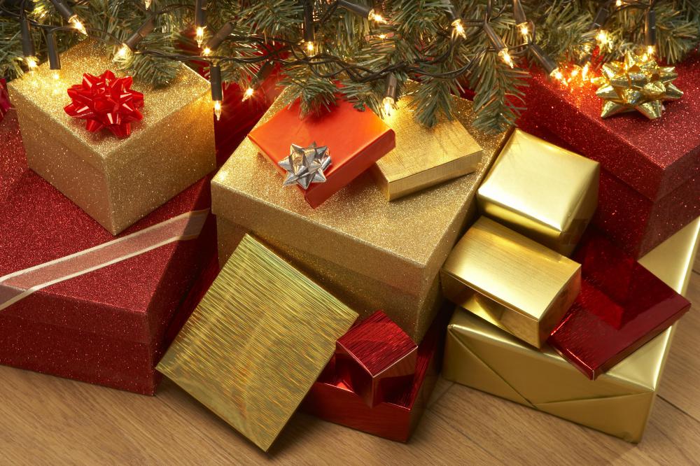 What Are The Different Types Of Gift Wrap with Pictures What Are The Different Types Of Gift Wrap with Pictures