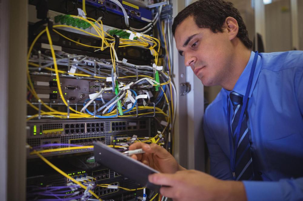 What Does A Server Technician Do with Pictures 
