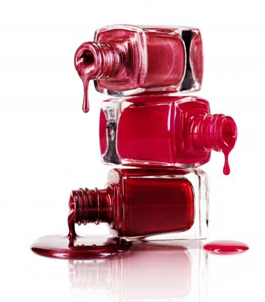 What Is Peel Off Nail Polish with Pictures 
