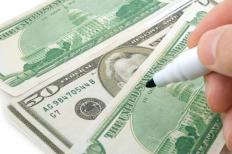 How does a Counterfeit Money Pen Work? (with pictures)